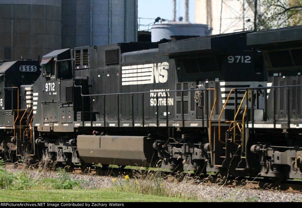 NS 9712